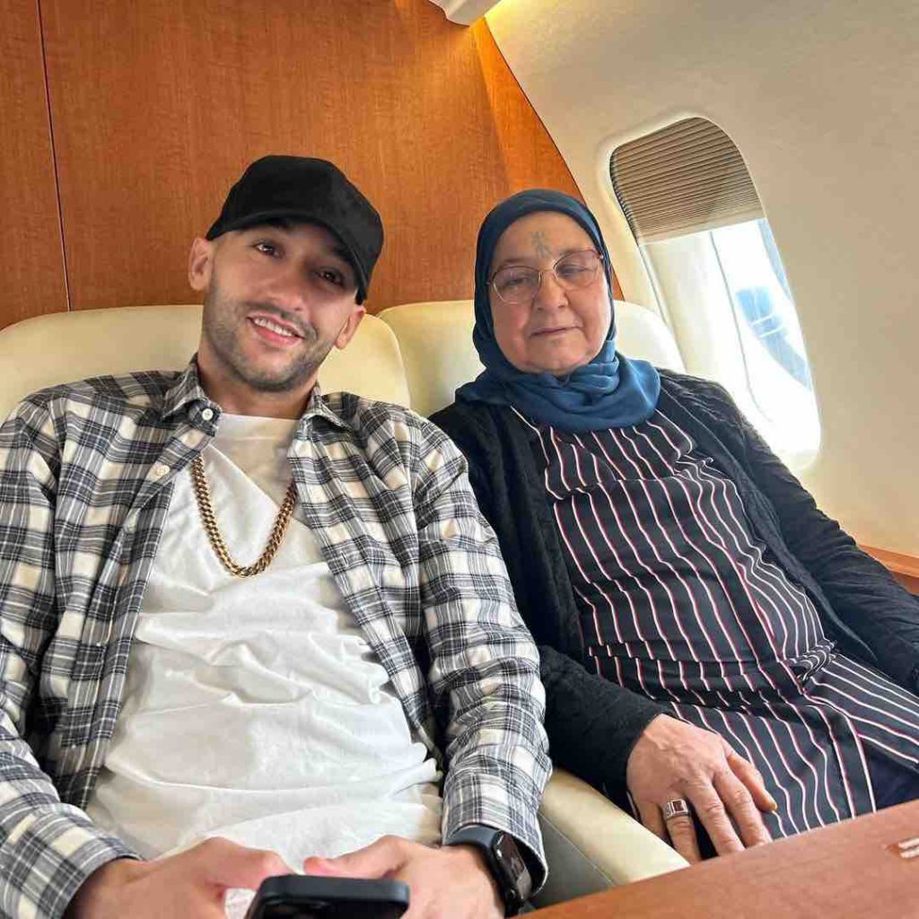 (Photos): L'hommage de Hakim Ziyech à sa mère - LPJM